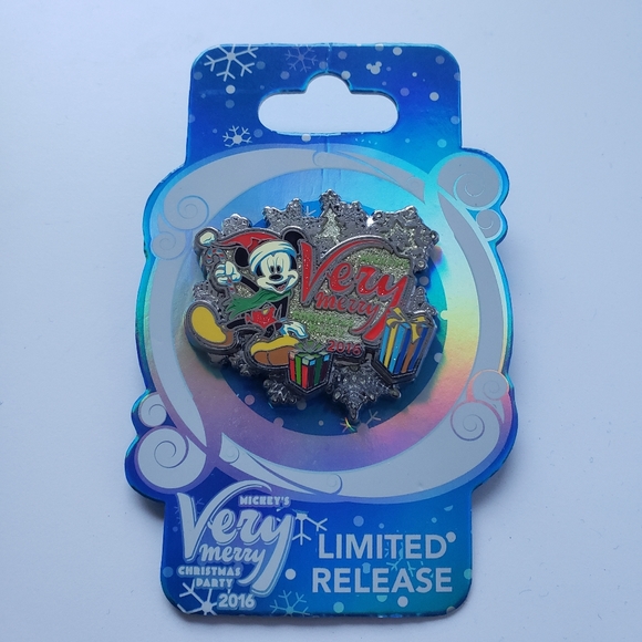Disney | Jewelry | Limited Edition Disney Mickey Christmas Pin | Poshmark